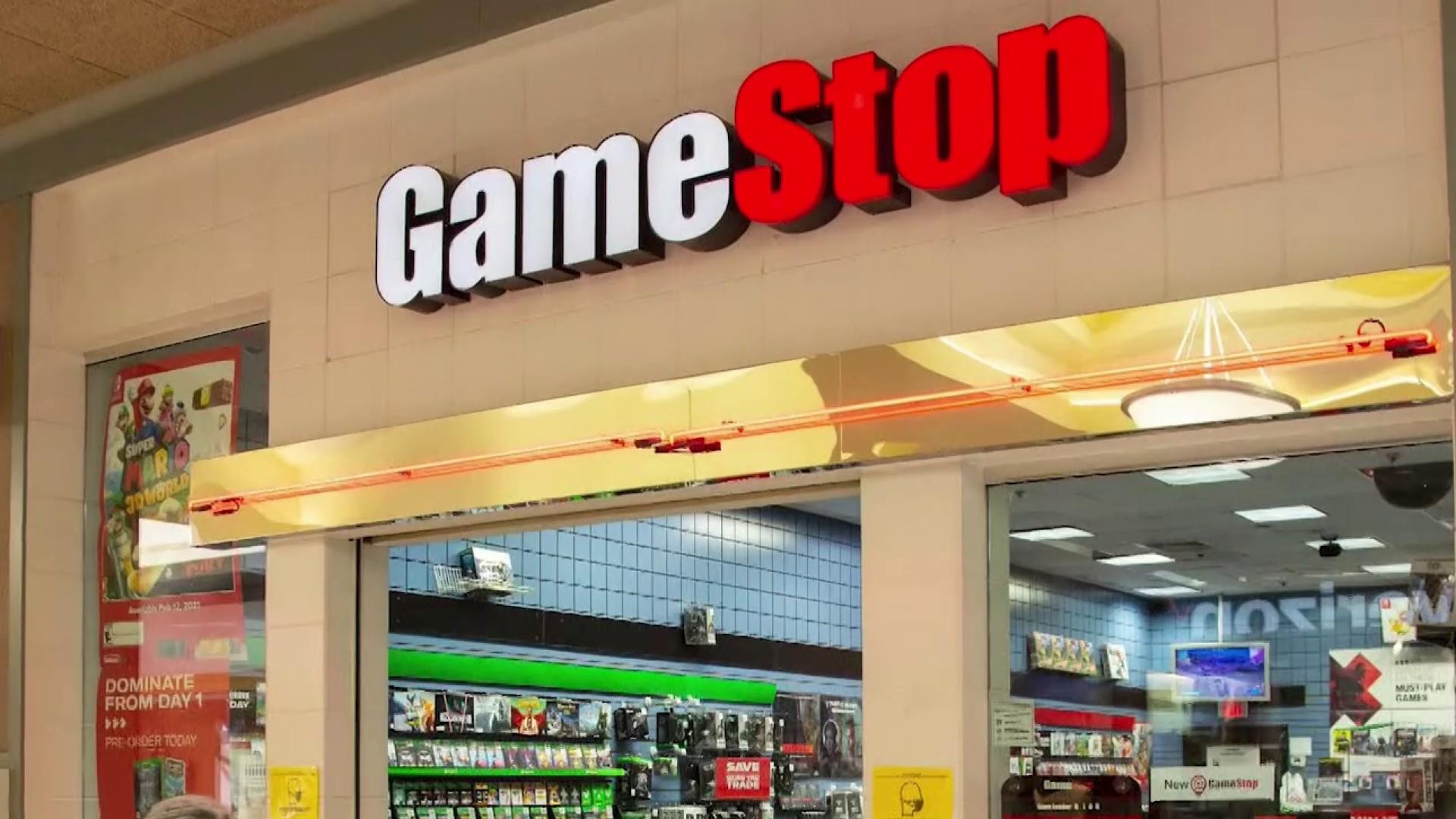 GameStop (GME) Q1 2022 Collectibles revenue up 25% from prior year ...