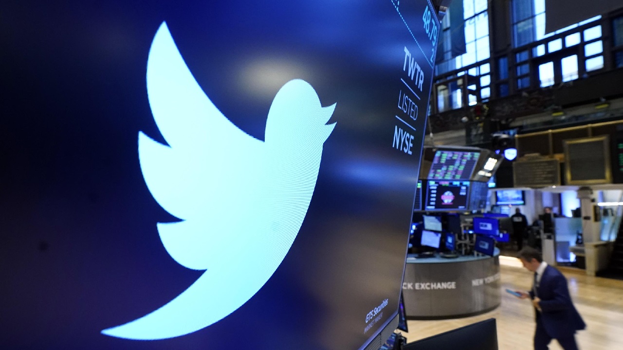 Twitter (TWTR) denies breach of Musk deal terms in $7.75 million ...