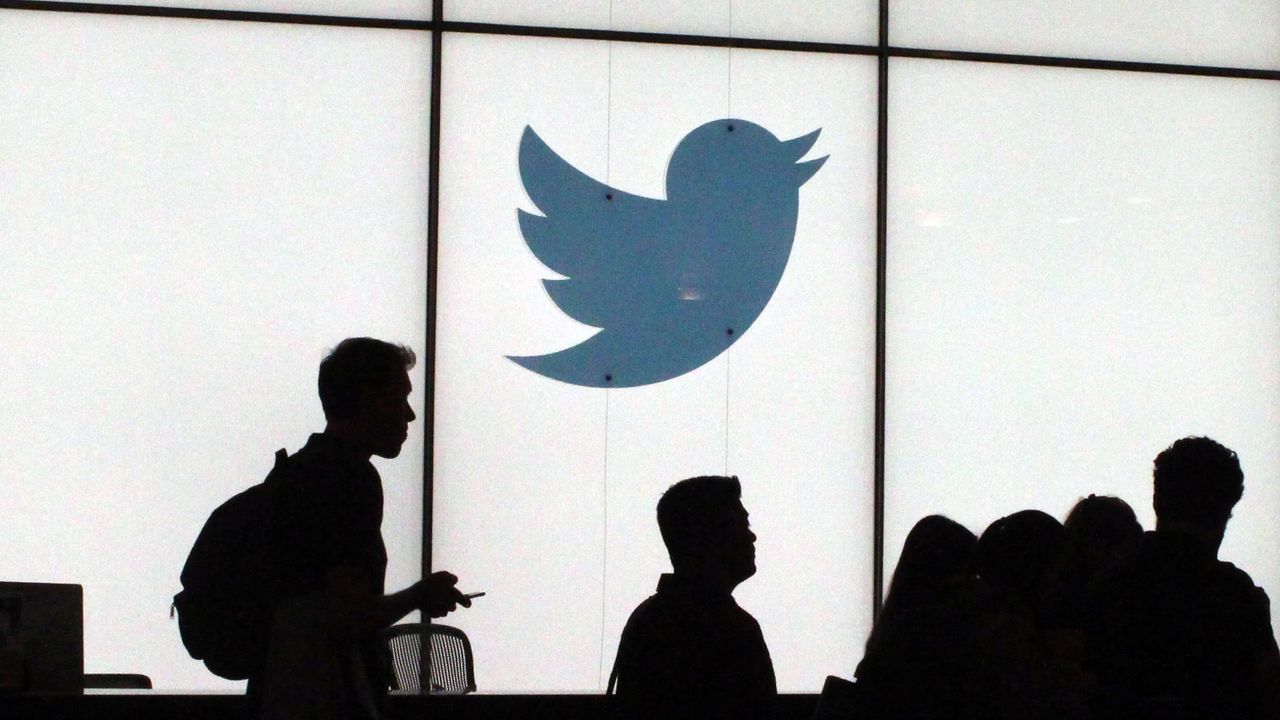 Twitter delays relaunch of Twitter Blue again over impersonation ...