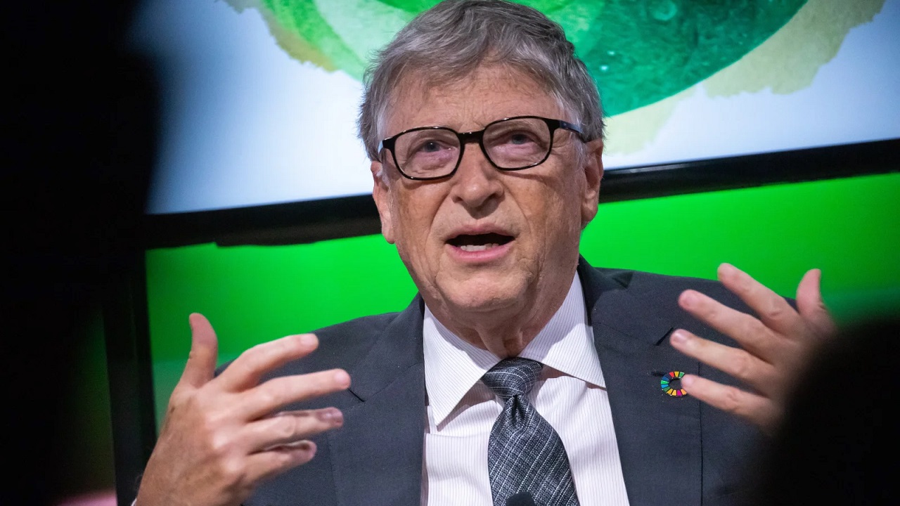 Bill Gates calls the current AI craze one of two revolutionary moments ...
