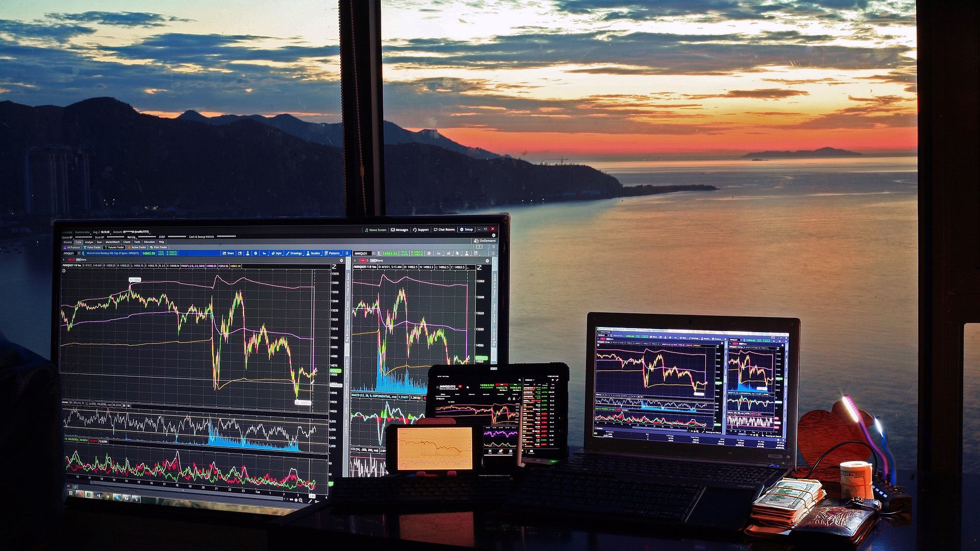 Game Trader Live - October 31, 2024 - Reacting to AAPL, AMZN, INTC ...