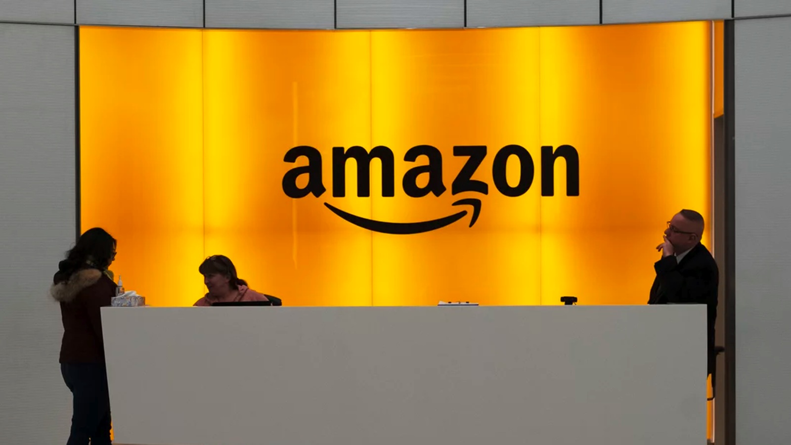 Amazon (AMZN) issues Q1 2025 revenue forecast below analyst ...