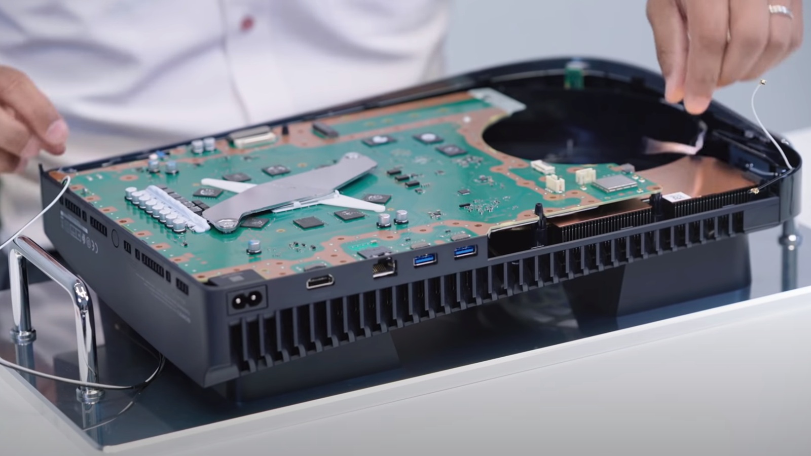 Sony forecasts decline in FY26 PS5 hardware sales due to memory price ...